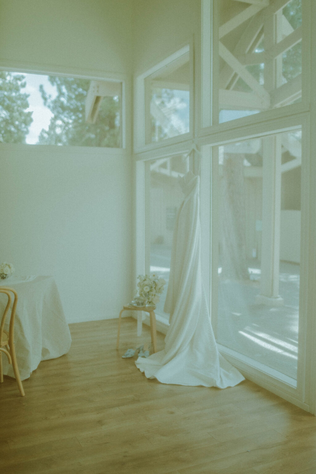 Vintage Luxury Destination Elopement | Esther Rohr Photography